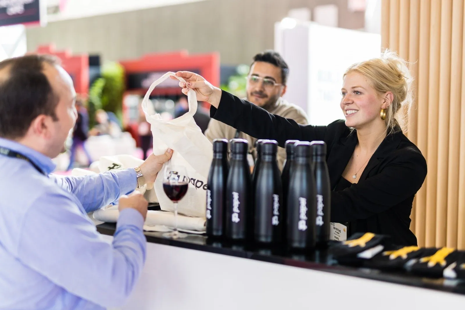 Exhibition Staff | Hostess Agency | Event Staff | Promo Staff